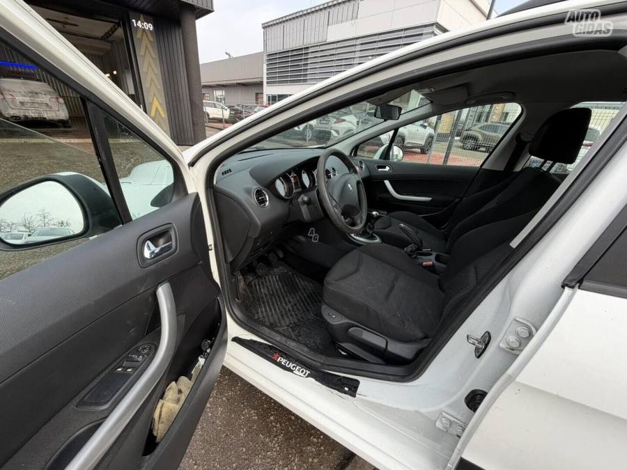 Peugeot 308 2010 in Siauliai, with an engine capacity of 1.60 L and mileage of 176 thousand km for 1650 €, photo 8 on AUTOMOTO.COM.LV