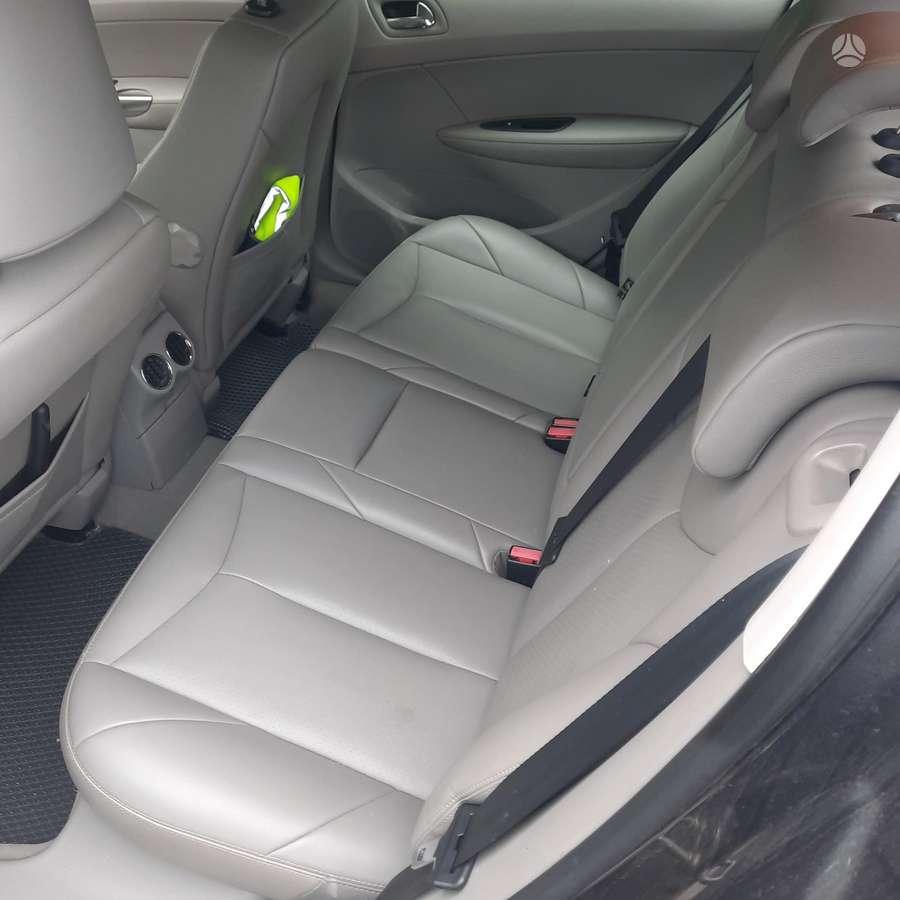 Peugeot 308 2010 in Kaunas, with an engine capacity of 2.00 L and mileage of 115 thousand km for 3600 €, photo 5 on AUTOMOTO.COM.LV