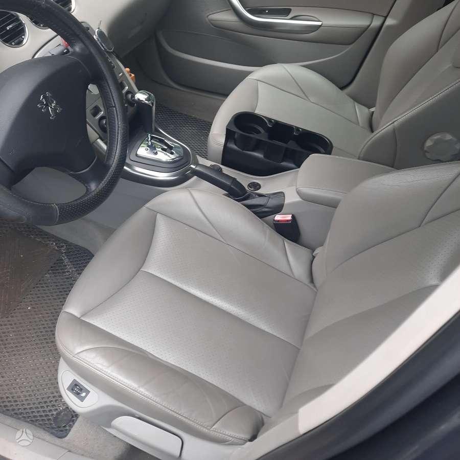 Peugeot 308 2010 in Kaunas, with an engine capacity of 2.00 L and mileage of 115 thousand km for 3600 €, photo 7 on AUTOMOTO.COM.LV