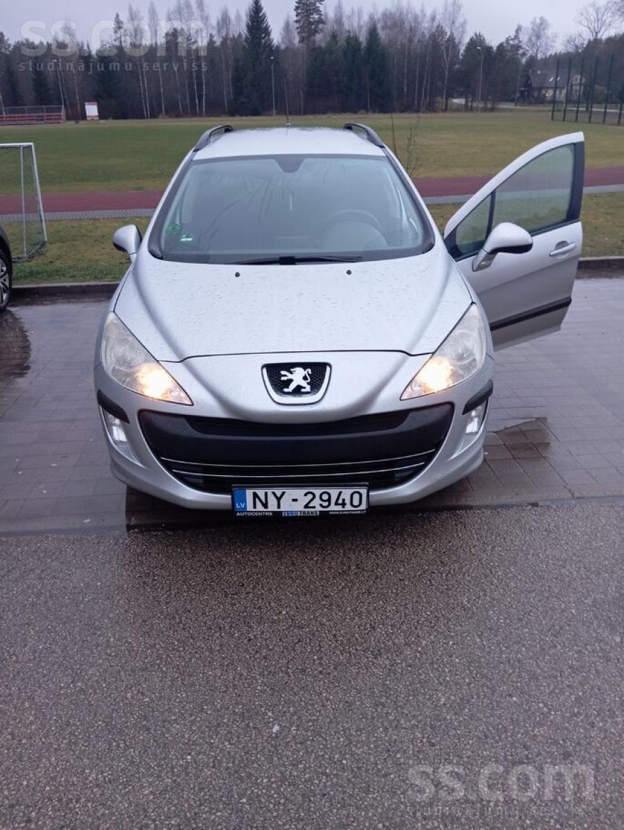 Peugeot 308 2011 Rēzekne, ar dzinēja tilpumu 1.60 L un nobraukumu 208 tūkst. km par 2000 €, foto 3 vietnē AUTOMOTO.COM.LV