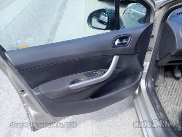 Пежо 308 2011 в Таллин, объемом двигателя 1.60 л и пробегом 311 тыс. км за 2500 €, фото 6 на AUTOMOTO.COM.LV
