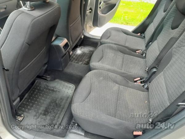 Пежо 308 2011 в Таллин, объемом двигателя 1.60 л и пробегом 311 тыс. км за 2500 €, фото 9 на AUTOMOTO.COM.LV