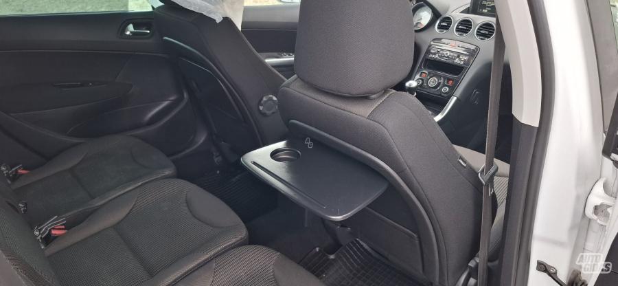 Peugeot 308 2013 in Vilnius, with an engine capacity of 2.00 L and mileage of 259 thousand km for 2790 €, photo 7 on AUTOMOTO.COM.LV