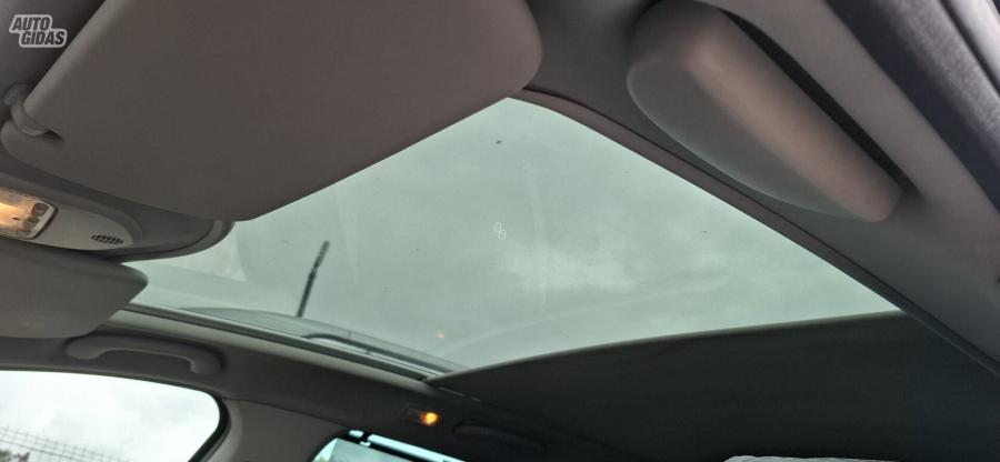 Peugeot 308 2013 in Vilnius, with an engine capacity of 2.00 L and mileage of 259 thousand km for 2790 €, photo 8 on AUTOMOTO.COM.LV