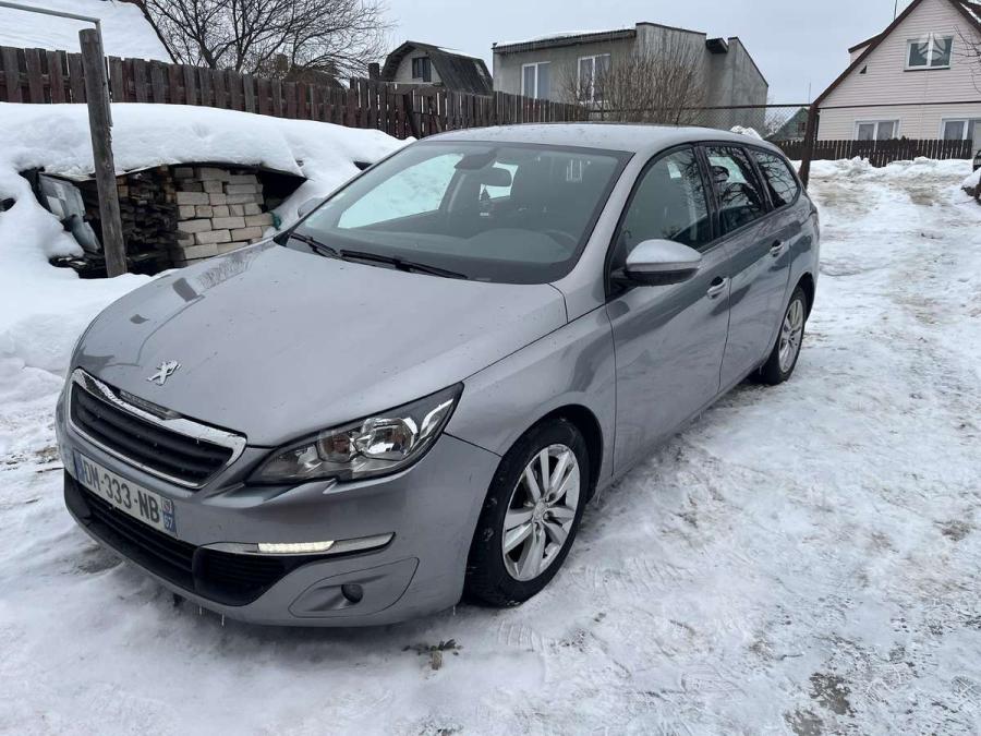 Peugeot 308 2014 in Panevezys, with an engine capacity of 1.56 L and mileage of 206 thousand km for 3000 €, photo 1 on AUTOMOTO.COM.LV