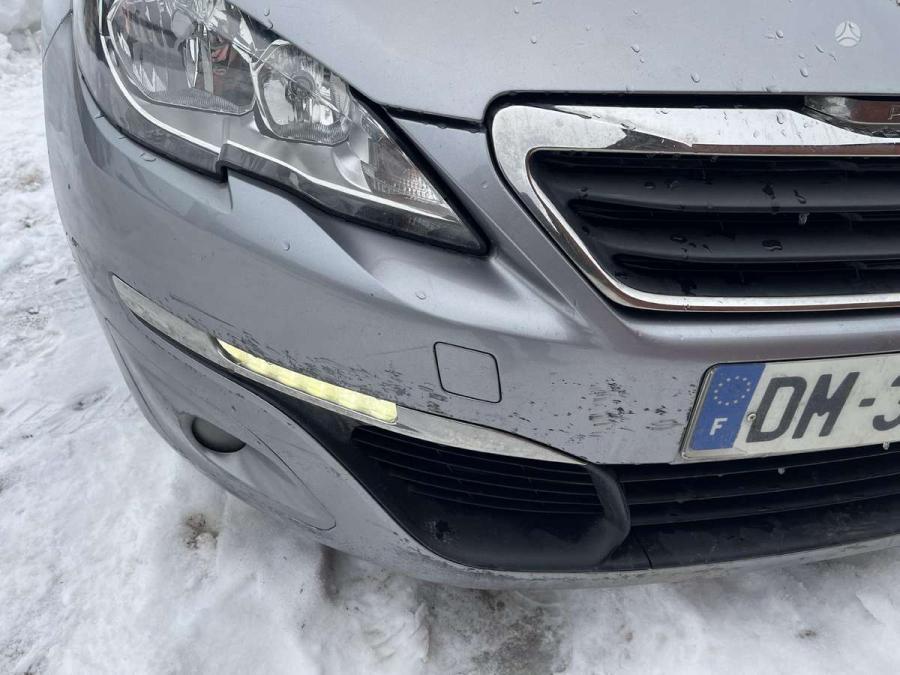 Peugeot 308 2014 in Panevezys, with an engine capacity of 1.56 L and mileage of 206 thousand km for 3000 €, photo 3 on AUTOMOTO.COM.LV