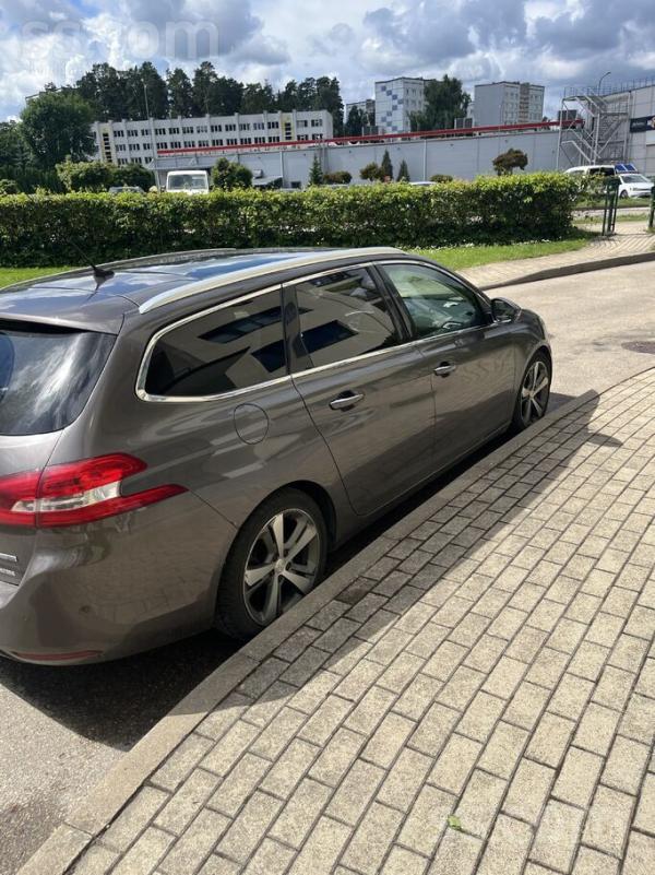 Пежо 308 2014 в Рига, объемом двигателя 2.00 л и пробегом 309 тыс. км за 7000 €, фото 2 на AUTOMOTO.COM.LV