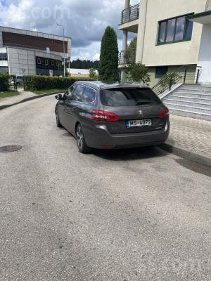 Peugeot 308 2014 in Riga, with an engine capacity of 2.00 L and mileage of 309 thousand km for 7000 €, photo 5 on AUTOMOTO.COM.LV