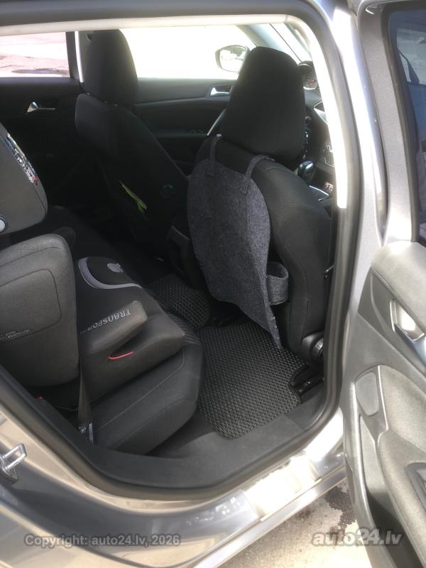 Peugeot 308 2014 Tallina, ar dzinēja tilpumu 1.60 L un nobraukumu 243 tūkst. km par 4900 €, foto 6 vietnē AUTOMOTO.COM.LV