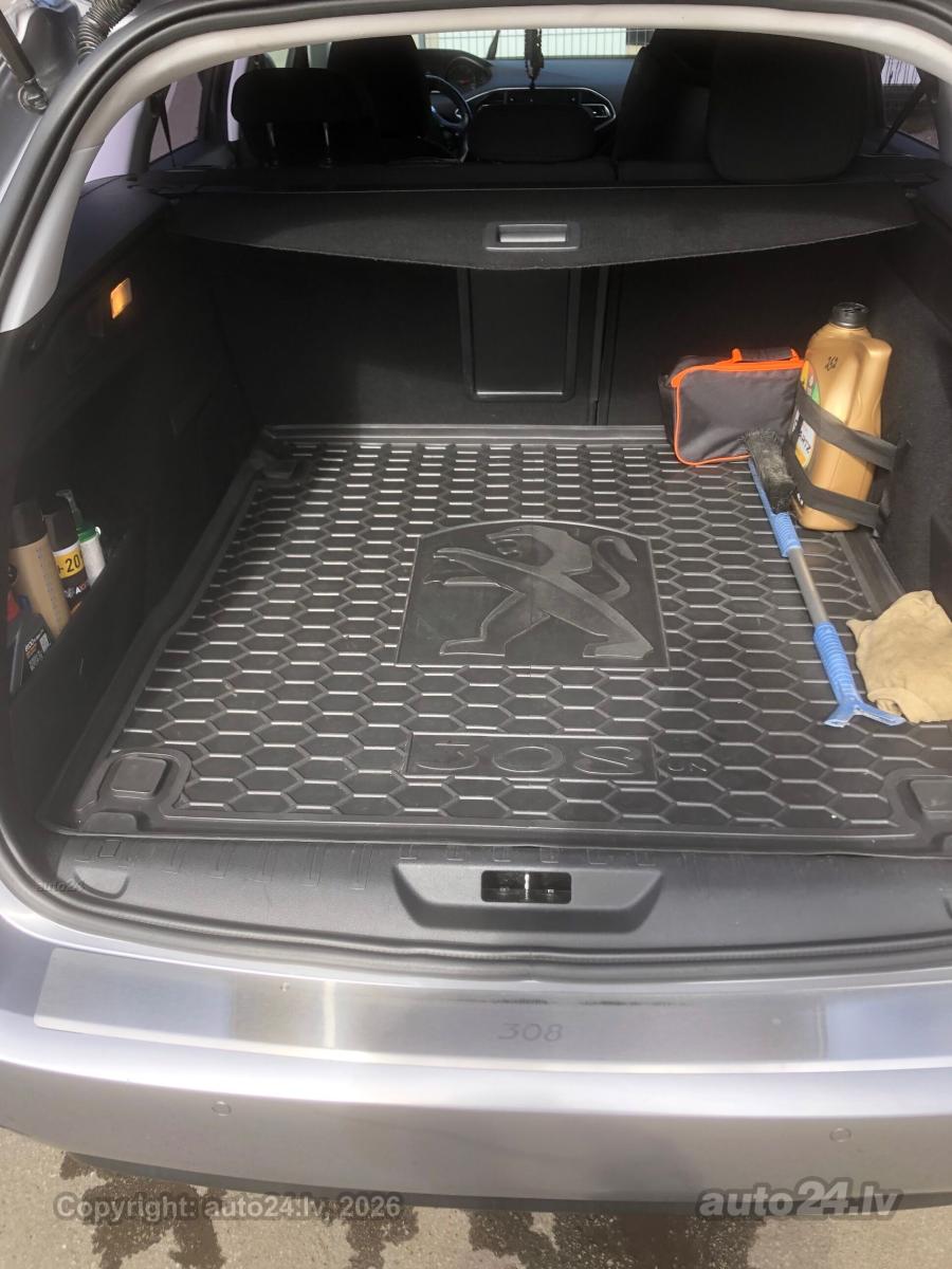 Peugeot 308 2014 in Tallinn, with an engine capacity of 1.60 L and mileage of 243 thousand km for 4900 €, photo 9 on AUTOMOTO.COM.LV