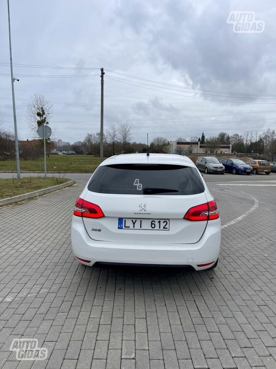 Пежо 308 2014 в Вильнюс, объемом двигателя 1.60 л и пробегом 320 тыс. км за 3500 €, фото 5 на AUTOMOTO.COM.LV