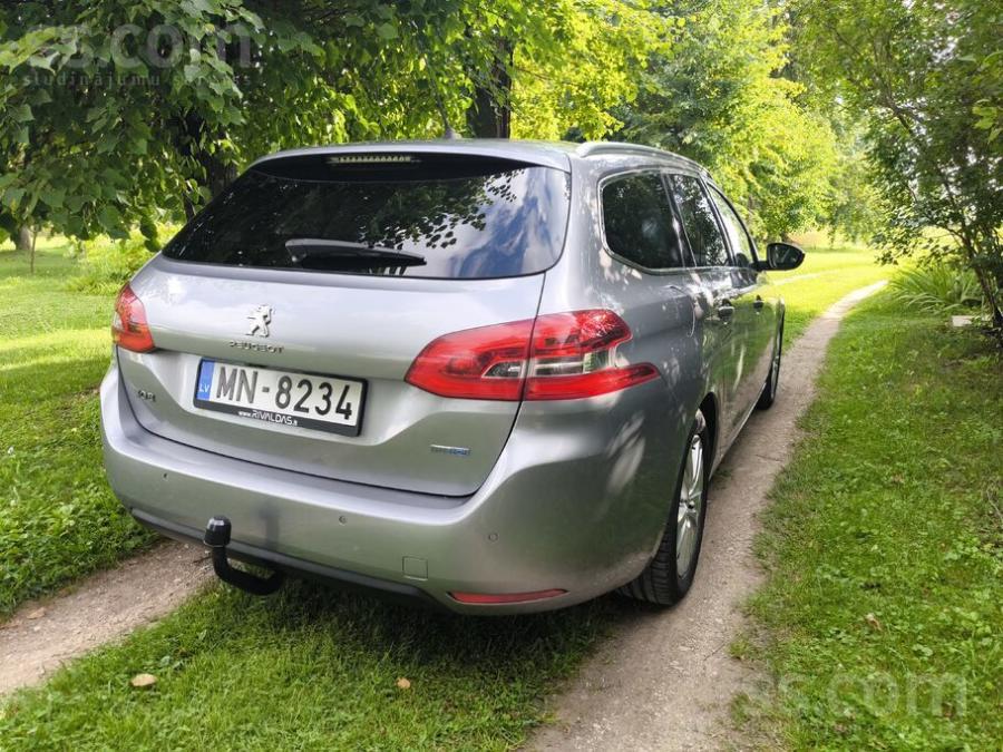 Peugeot 308 2015 Jelgava, ar dzinēja tilpumu 1.60 L un nobraukumu 240 tūkst. km par 5300 €, foto 17 vietnē AUTOMOTO.COM.LV