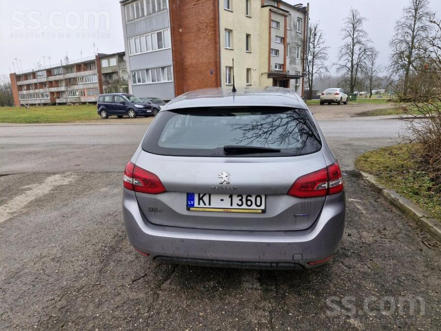 Peugeot 308 2015 Ogre, ar dzinēja tilpumu 1.60 L un nobraukumu 233 tūkst. km par 2900 €, foto 4 vietnē AUTOMOTO.COM.LV