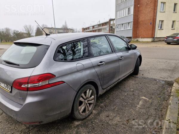 Peugeot 308 2015 Ogre, ar dzinēja tilpumu 1.60 L un nobraukumu 233 tūkst. km par 2900 €, foto 5 vietnē AUTOMOTO.COM.LV