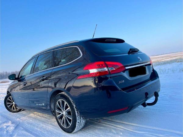 Peugeot 308 2015 in Siauliai, with an engine capacity of 1.60 L and mileage of 228 thousand km for 5350 €, photo 6 on AUTOMOTO.COM.LV
