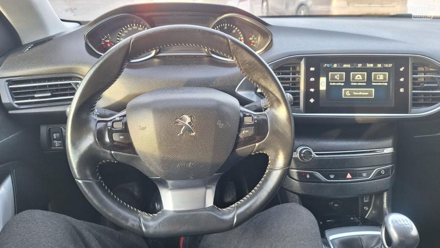 Peugeot 308 2015 Viļņa, ar dzinēja tilpumu 1.60 L un nobraukumu 273 tūkst. km par 3550 €, foto 12 vietnē AUTOMOTO.COM.LV