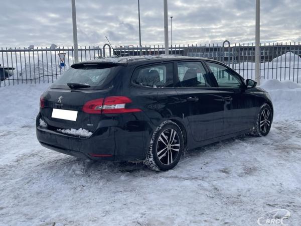 Peugeot 308 2015 Klaipėda, ar dzinēja tilpumu 1.56 L un nobraukumu 205 tūkst. km par 3900 €, foto 2 vietnē AUTOMOTO.COM.LV