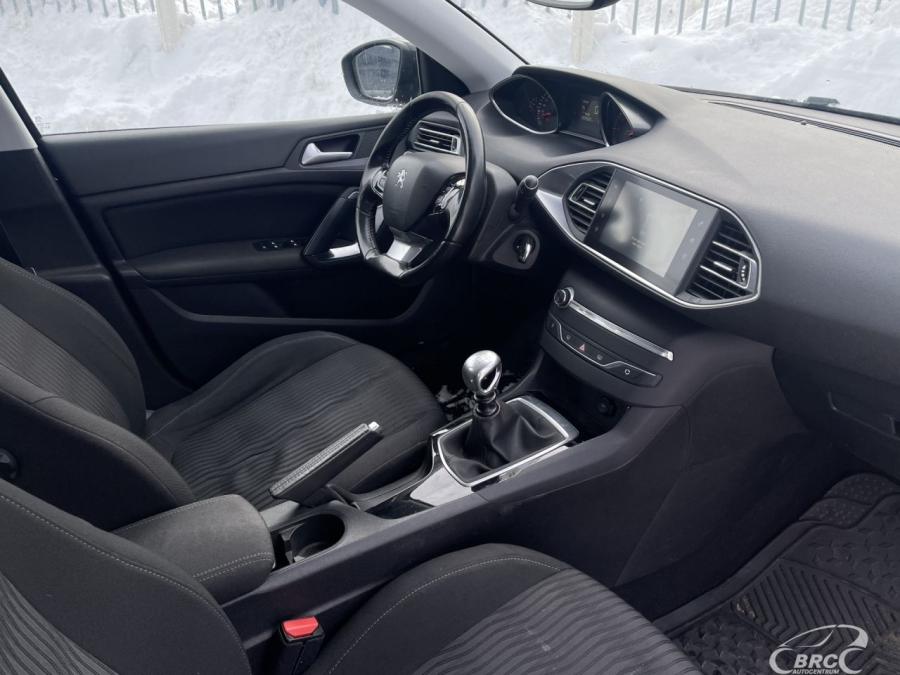 Peugeot 308 2015 Klaipėda, ar dzinēja tilpumu 1.56 L un nobraukumu 205 tūkst. km par 3900 €, foto 5 vietnē AUTOMOTO.COM.LV