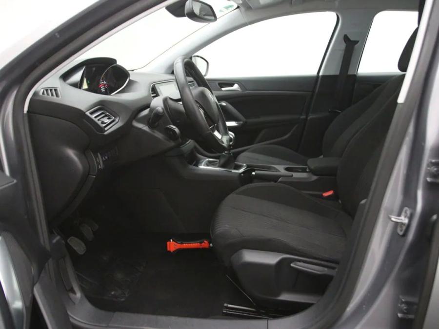 Peugeot 308 2015 Viļņa, ar dzinēja tilpumu 1.60 L un nobraukumu 258 tūkst. km par 5099 €, foto 5 vietnē AUTOMOTO.COM.LV