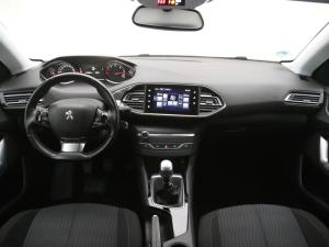 Peugeot 308 2015 Viļņa, ar dzinēja tilpumu 1.60 L un nobraukumu 216 tūkst. km par 5399 €, foto 3 vietnē AUTOMOTO.COM.LV