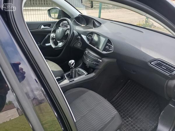 Peugeot 308 2015 in Gargzdai, with an engine capacity of 1.60 L and mileage of 370 thousand km for 3400 €, photo 4 on AUTOMOTO.COM.LV