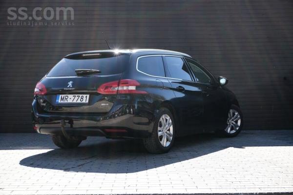 Peugeot 308 2015 in Riga, with an engine capacity of 1.60 L and mileage of 311 thousand km for 3890 €, photo 4 on AUTOMOTO.COM.LV