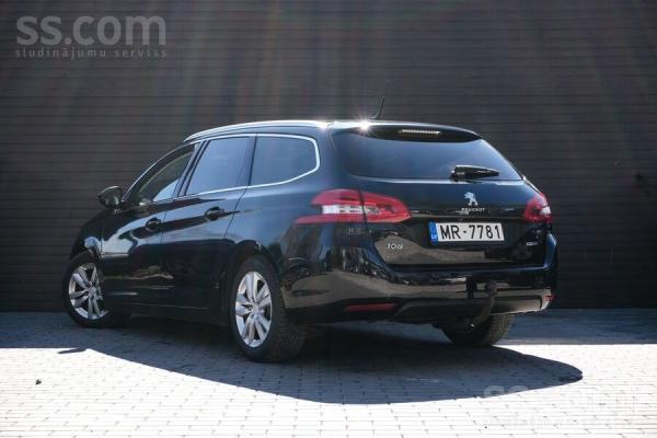 Peugeot 308 2015 in Riga, with an engine capacity of 1.60 L and mileage of 311 thousand km for 3890 €, photo 5 on AUTOMOTO.COM.LV