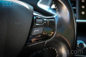 Peugeot 308 2015 in Riga, with an engine capacity of 1.60 L and mileage of 311 thousand km for 3890 €, photo 11 on AUTOMOTO.COM.LV