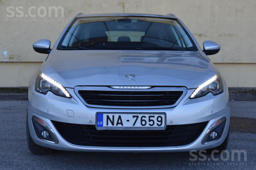 Peugeot 308 2015 in Talsi, with an engine capacity of 2.00 L and mileage of 262 thousand km for 5500 €, photo 4 on AUTOMOTO.COM.LV
