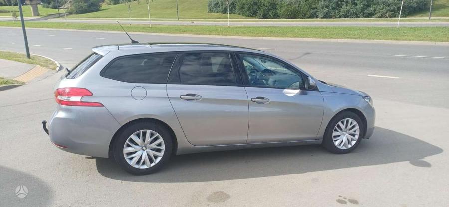 Peugeot 308 2015 Kauņa, ar dzinēja tilpumu 1.56 L un nobraukumu 197 tūkst. km par 4650 €, foto 4 vietnē AUTOMOTO.COM.LV