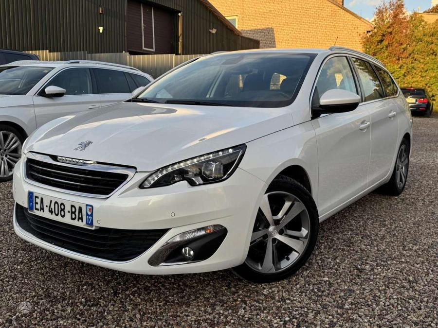 Peugeot 308 2015 Kauņa, ar dzinēja tilpumu 1.20 L un nobraukumu 130 tūkst. km par 3999 €, foto 3 vietnē AUTOMOTO.COM.LV