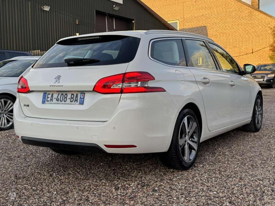 Peugeot 308 2015 Kauņa, ar dzinēja tilpumu 1.20 L un nobraukumu 130 tūkst. km par 3999 €, foto 6 vietnē AUTOMOTO.COM.LV