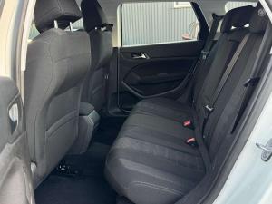 Peugeot 308 2015 Kauņa, ar dzinēja tilpumu 1.20 L un nobraukumu 130 tūkst. km par 3999 €, foto 15 vietnē AUTOMOTO.COM.LV