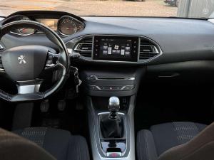 Peugeot 308 2015 Kauņa, ar dzinēja tilpumu 1.20 L un nobraukumu 130 tūkst. km par 3999 €, foto 16 vietnē AUTOMOTO.COM.LV