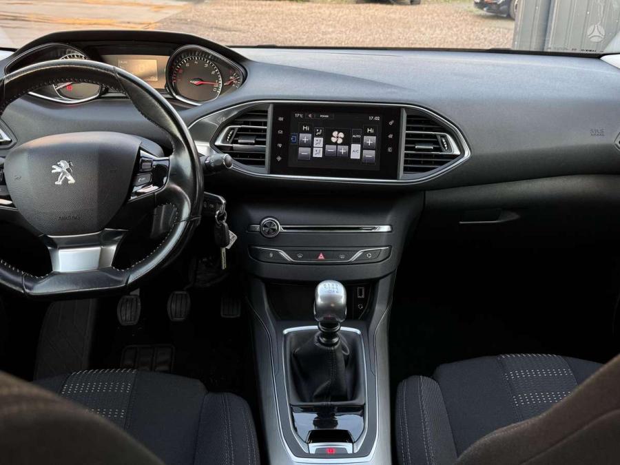 Peugeot 308 2015 Kauņa, ar dzinēja tilpumu 1.20 L un nobraukumu 130 tūkst. km par 3999 €, foto 16 vietnē AUTOMOTO.COM.LV