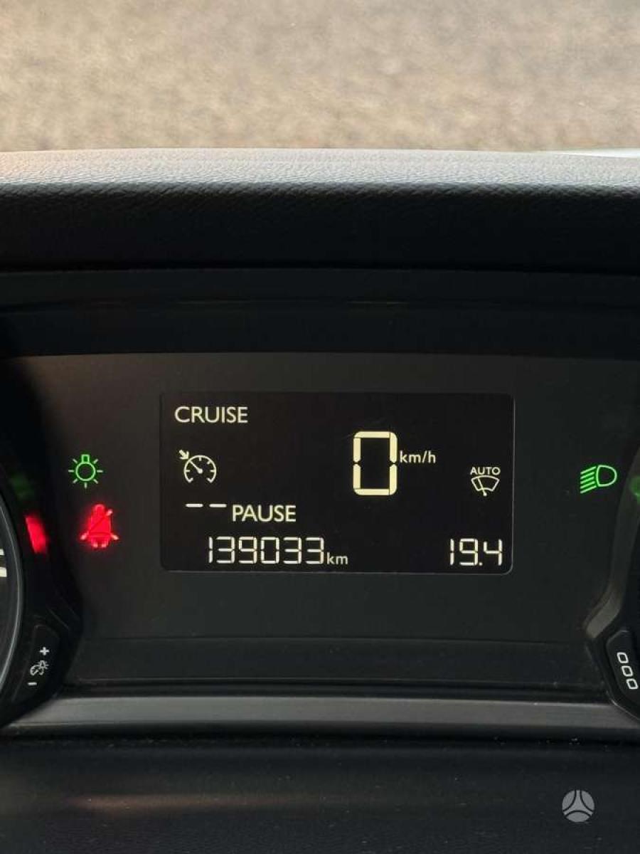 Peugeot 308 2015 Kauņa, ar dzinēja tilpumu 1.20 L un nobraukumu 130 tūkst. km par 3999 €, foto 17 vietnē AUTOMOTO.COM.LV