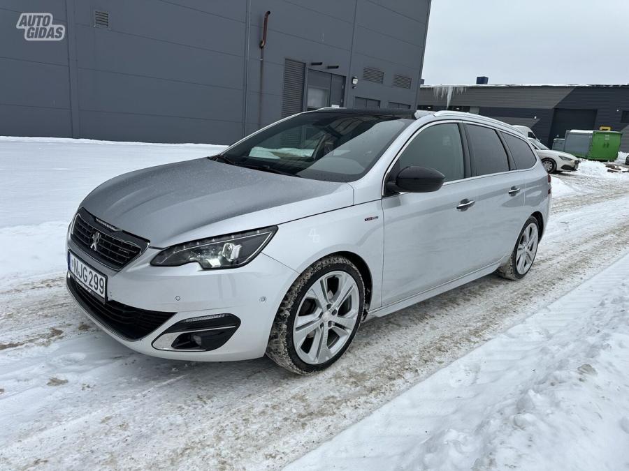 Peugeot 308 2016 in Kaunas, with an engine capacity of 1.60 L and mileage of 178 thousand km for 8000 €, photo 9 on AUTOMOTO.COM.LV