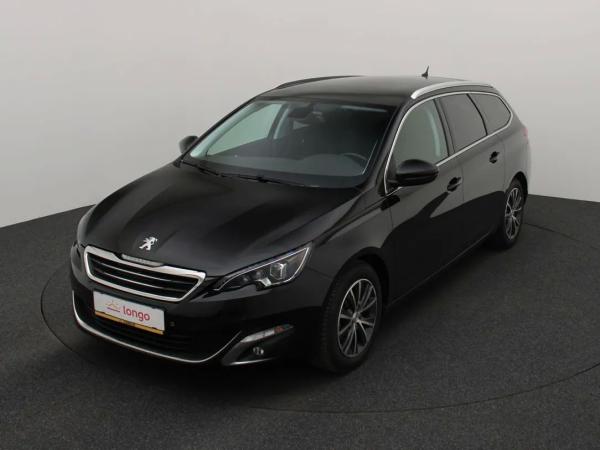 Peugeot 308 2016 in Vilnius, with an engine capacity of 1.20 L and mileage of 224 thousand km for 5799 €, photo 1 on AUTOMOTO.COM.LV