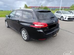 Peugeot 308 2016 Viļņa, ar dzinēja tilpumu 1.56 L un nobraukumu 310 tūkst. km par 3900 €, foto  vietnē AUTOMOTO.COM.LV