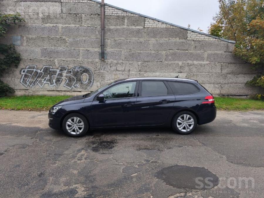 Пежо 308 2016 в Огре, объемом двигателя 1.60 л и пробегом 202 тыс. км за 5950 €, фото 3 на AUTOMOTO.COM.LV