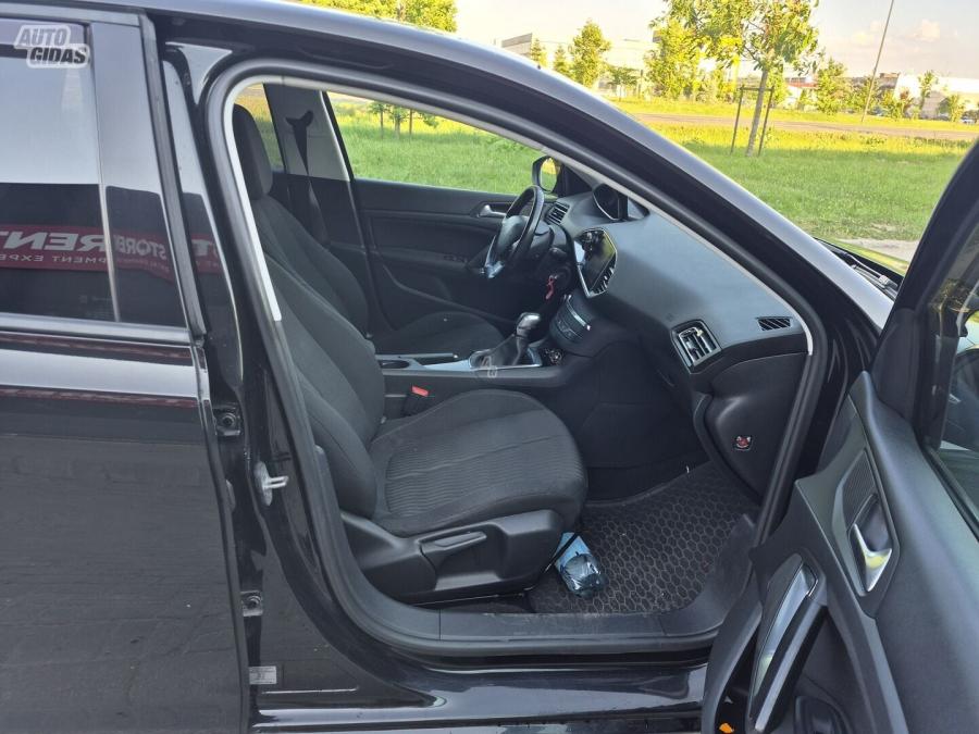 Peugeot 308 2016 in Kaunas, with an engine capacity of 1.60 L and mileage of 271 thousand km for 3600 €, photo 15 on AUTOMOTO.COM.LV