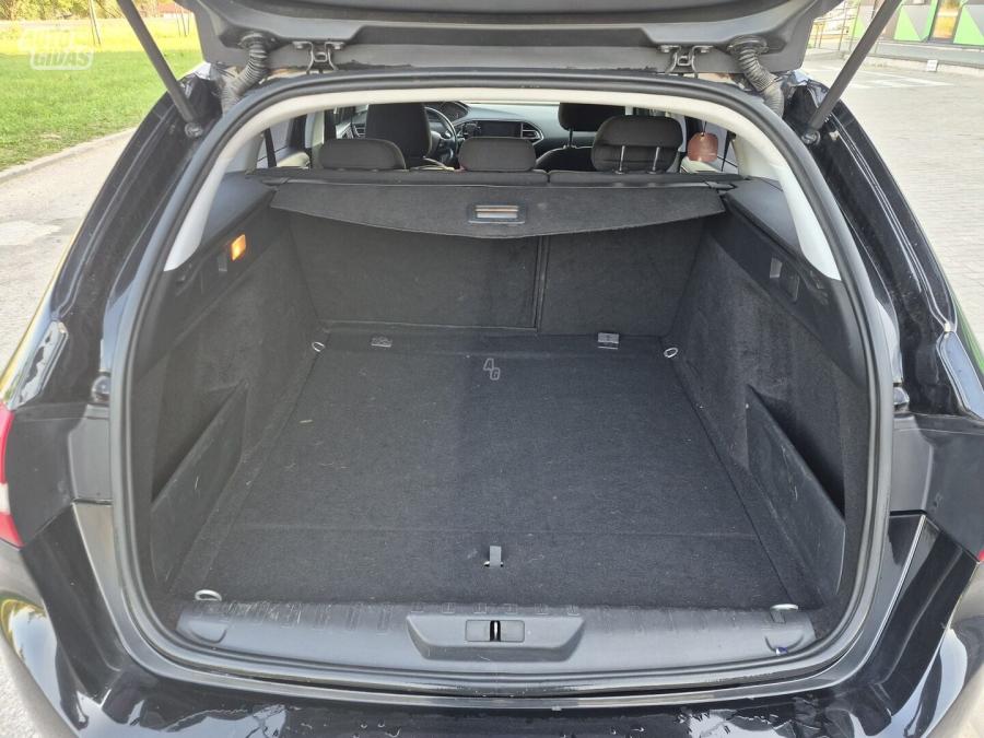 Peugeot 308 2016 in Kaunas, with an engine capacity of 1.60 L and mileage of 271 thousand km for 3600 €, photo 17 on AUTOMOTO.COM.LV