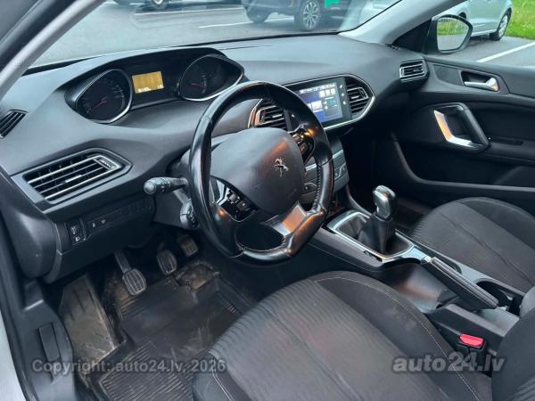 Peugeot 308 2016 in Tallinn, with an engine capacity of 1.60 L and mileage of 182 thousand km for 5900 €, photo 4 on AUTOMOTO.COM.LV