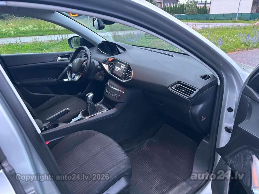 Пежо 308 2016 в Таллин, объемом двигателя 1.60 л и пробегом 182 тыс. км за 5900 €, фото 6 на AUTOMOTO.COM.LV