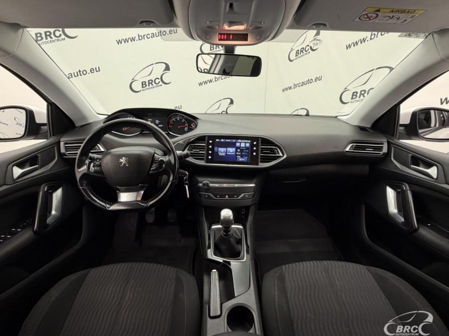 Peugeot 308 2016 in Vilnius, with an engine capacity of 1.56 L and mileage of 280 thousand km for 2700 €, photo 4 on AUTOMOTO.COM.LV