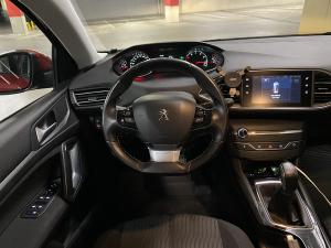 Peugeot 308 2016 Tallina, ar dzinēja tilpumu 1.20 L un nobraukumu 155 tūkst. km par 3200 €, foto 6 vietnē AUTOMOTO.COM.LV