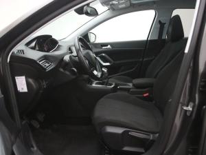 Peugeot 308 2017 in Vilnius, with an engine capacity of 1.20 L and mileage of 169 thousand km for 6999 €, photo 4 on AUTOMOTO.COM.LV