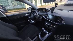 Peugeot 308 2017 Rīga, ar dzinēja tilpumu 1.20 L un nobraukumu 179 tūkst. km par 4150 €, foto 3 vietnē AUTOMOTO.COM.LV
