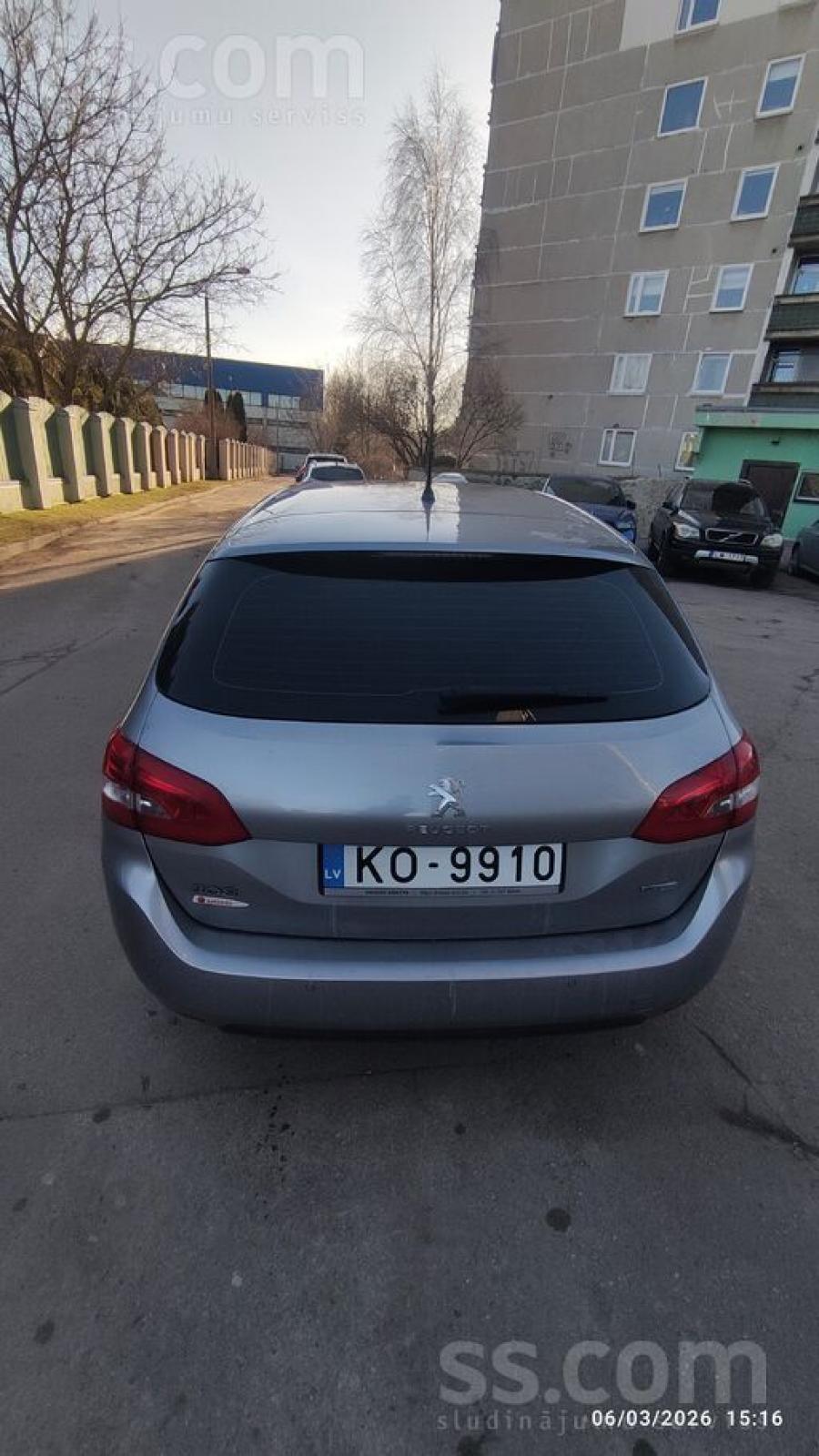 Peugeot 308 2017 Rīga, ar dzinēja tilpumu 1.20 L un nobraukumu 179 tūkst. km par 4150 €, foto 4 vietnē AUTOMOTO.COM.LV