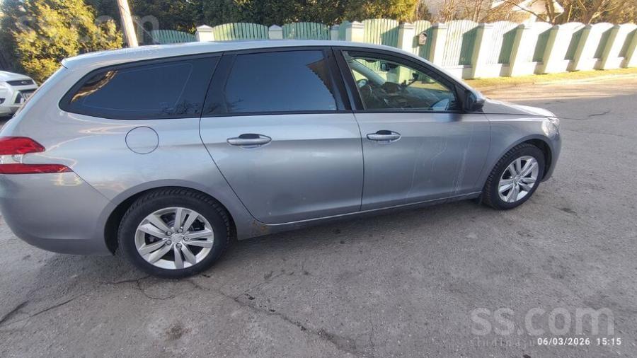 Peugeot 308 2017 Rīga, ar dzinēja tilpumu 1.20 L un nobraukumu 179 tūkst. km par 4150 €, foto 6 vietnē AUTOMOTO.COM.LV